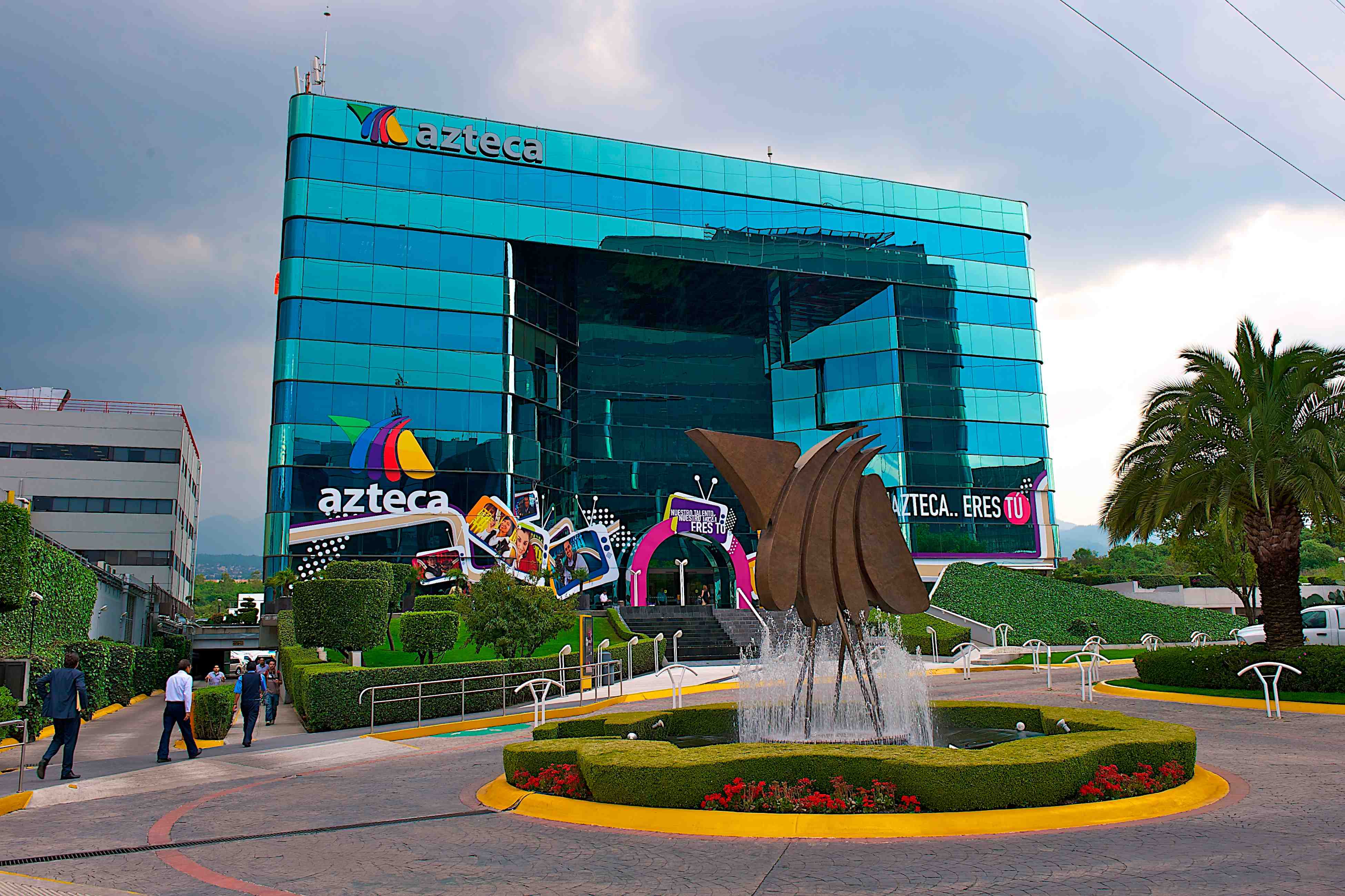 Destaca Benjamín Salinas modalidad de TV Azteca de hacer nueva televisión