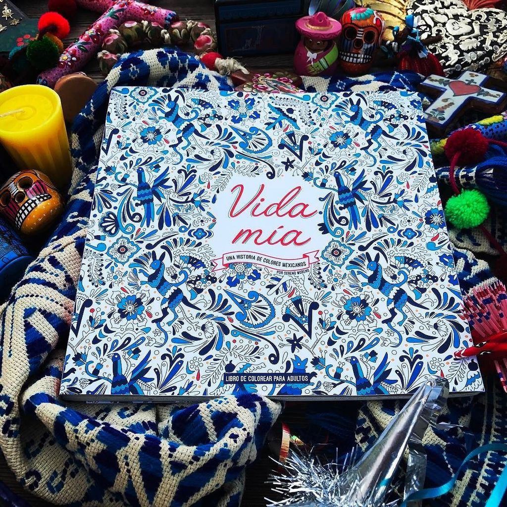 Ilustran regios a México con libro para colorear