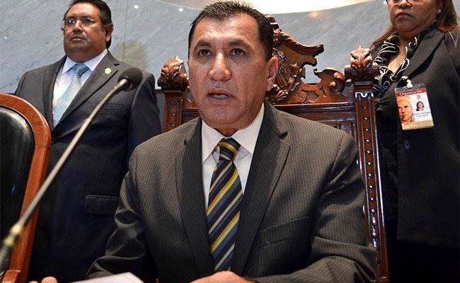 Muere a balazos Elí Camacho Goicochea, exedil de Coyuca, Guerrero