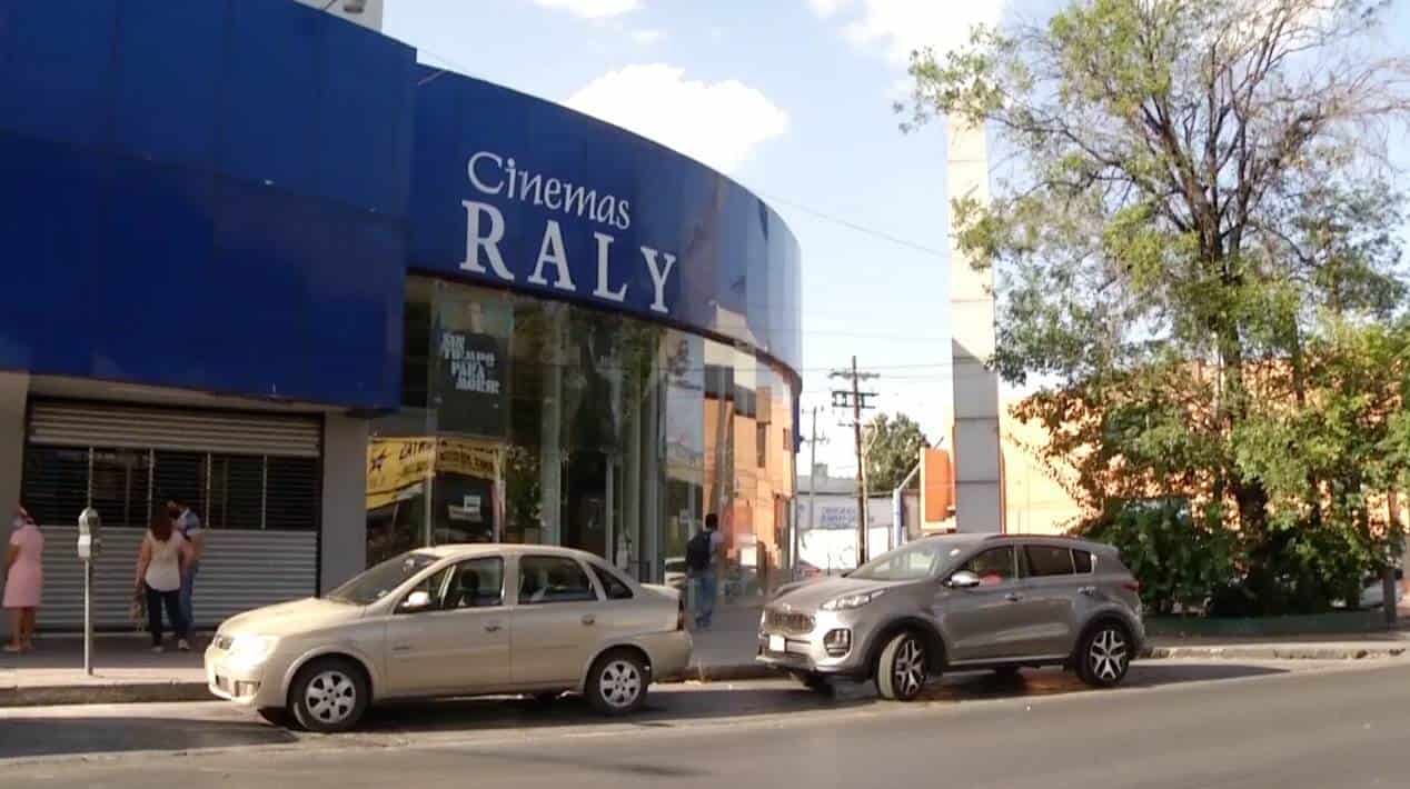 Regresan los famosos chili dogs del Cine Raly; abre su snack para no ...