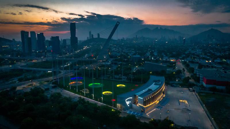 Llega Topgolf a Monterrey, el restaurante más grande al aire libre